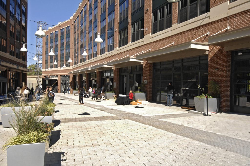 Arts Walk - Monroe Street Market